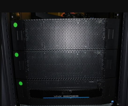 EMC VNX5700 Hybrid Flash Storage -145TB Useable, 70K+IOPS Install & 1 — ESX Technology Solutions